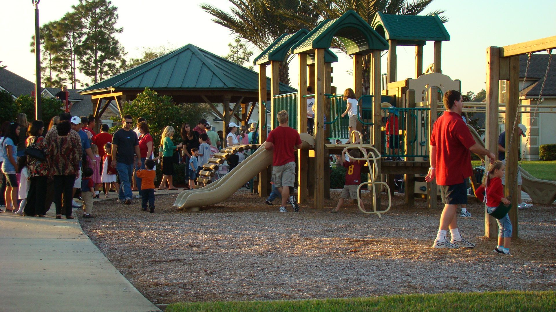 Family - Christmas 07 - Touchton Neighborhood Party