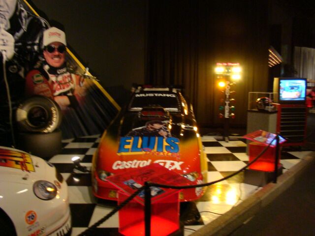 Tennessee - Memphis - Elvis Presley Automobile Museum